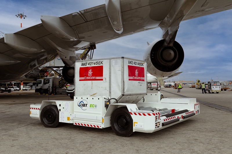 Conversione elettrica a Malpensa per un transporter di Airport Handling ...