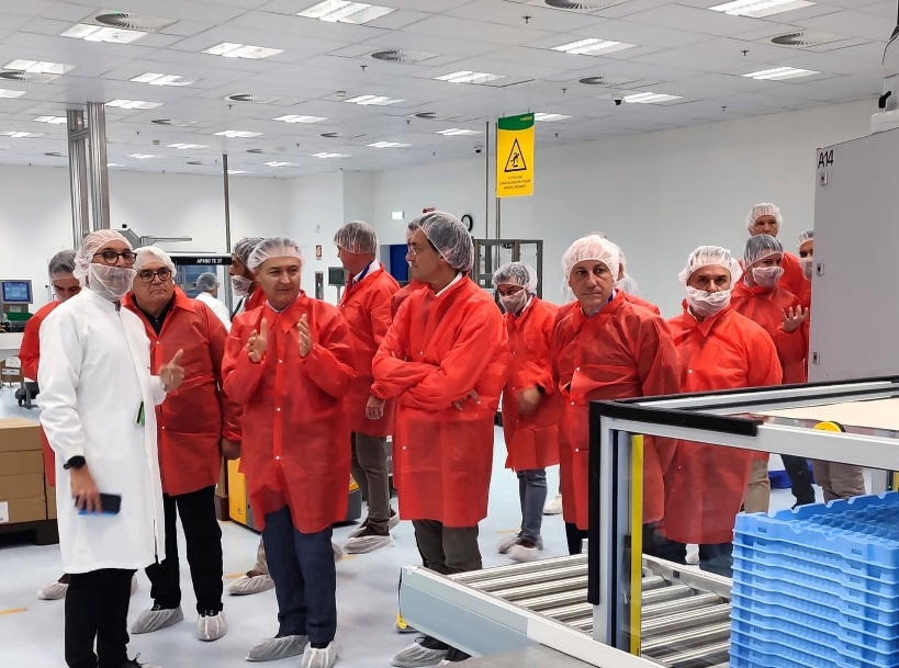 PharmacomItalia ‘in tour’ nello stabilimento Merck di Modugno - Air ...